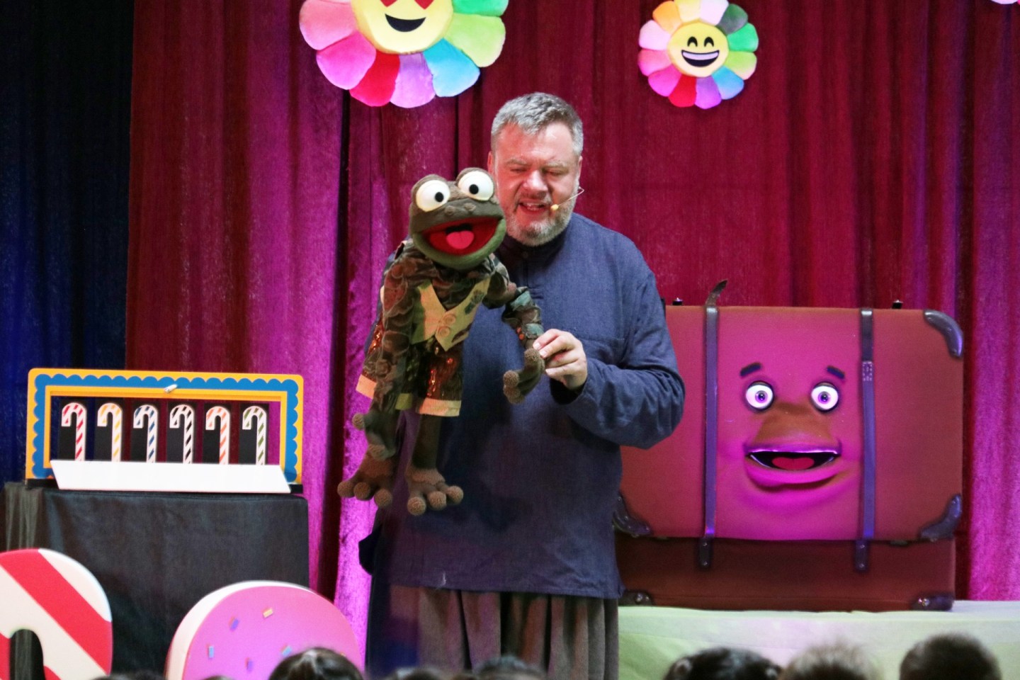 Une histoire magique dès 3 ans | Niko et ses puppets - Artiste du ...